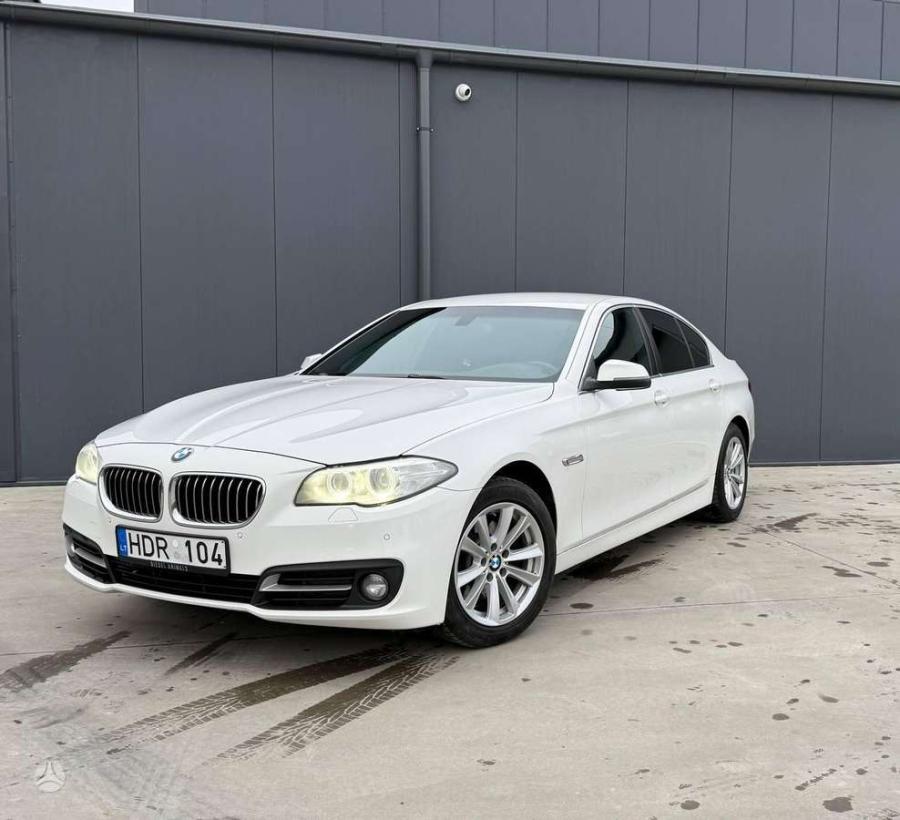 Balts BMW 520 2014 Kauņa, ar dzinēja tilpumu 2.00 L un nobraukumu 298 tūkst. km par 11200 €, foto 4 vietnē AUTOMOTO.COM.LV
