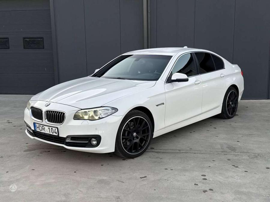 Balts BMW 520 2014 Kauņa, ar dzinēja tilpumu 2.00 L un nobraukumu 298 tūkst. km par 11200 €, foto 19 vietnē AUTOMOTO.COM.LV