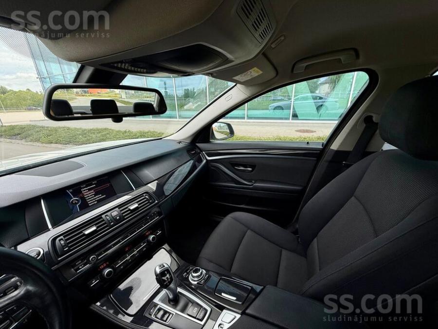 White BMW 520 2014 in Rezekne, with an engine capacity of 2.00 L and mileage of 260 thousand km for 8990 €, photo 16 on AUTOMOTO.COM.LV