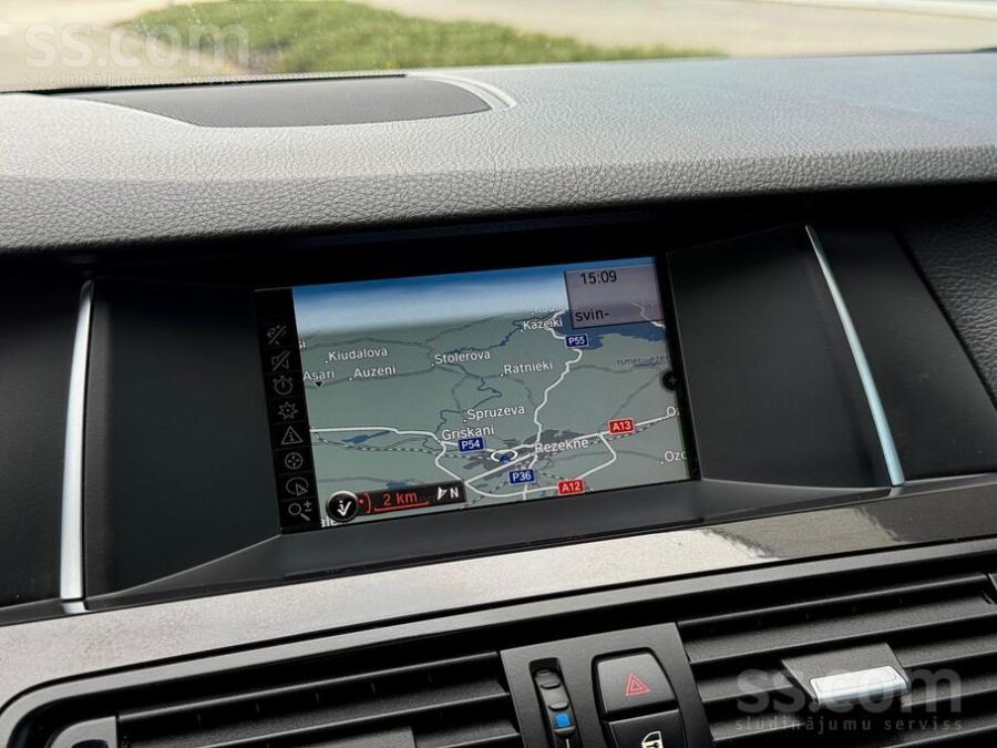 White BMW 520 2014 in Rezekne, with an engine capacity of 2.00 L and mileage of 260 thousand km for 8990 €, photo 20 on AUTOMOTO.COM.LV