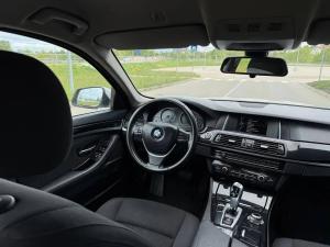 White BMW 520 2014 in Rezekne, with an engine capacity of 2.00 L and mileage of 260 thousand km for 8990 €, photo 15 on AUTOMOTO.COM.LV