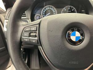 White BMW 520 2014 in Panevezys, with an engine capacity of 2.00 L and mileage of 223 thousand km for 9990 €, photo 24 on AUTOMOTO.COM.LV