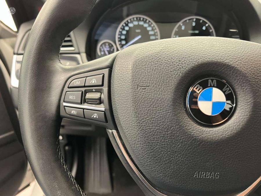 White BMW 520 2014 in Panevezys, with an engine capacity of 2.00 L and mileage of 223 thousand km for 9990 €, photo 24 on AUTOMOTO.COM.LV