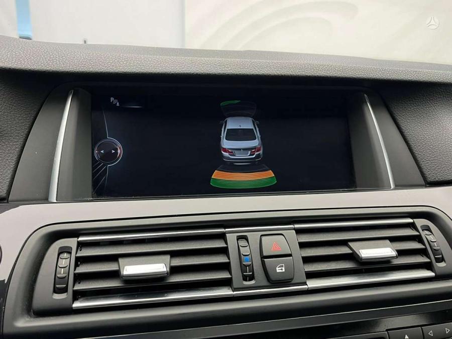 White BMW 520 2014 in Panevezys, with an engine capacity of 2.00 L and mileage of 223 thousand km for 9990 €, photo 31 on AUTOMOTO.COM.LV