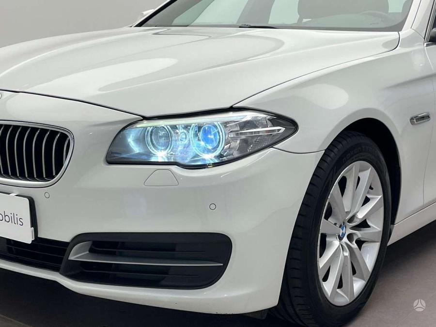 White BMW 520 2014 in Panevezys, with an engine capacity of 2.00 L and mileage of 223 thousand km for 9990 €, photo 35 on AUTOMOTO.COM.LV