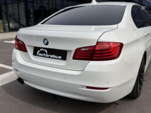 Balts BMW 520 2014 Kauņa, ar dzinēja tilpumu 2.00 L un nobraukumu 291 tūkst. km par 11290 €, foto 13 vietnē AUTOMOTO.COM.LV