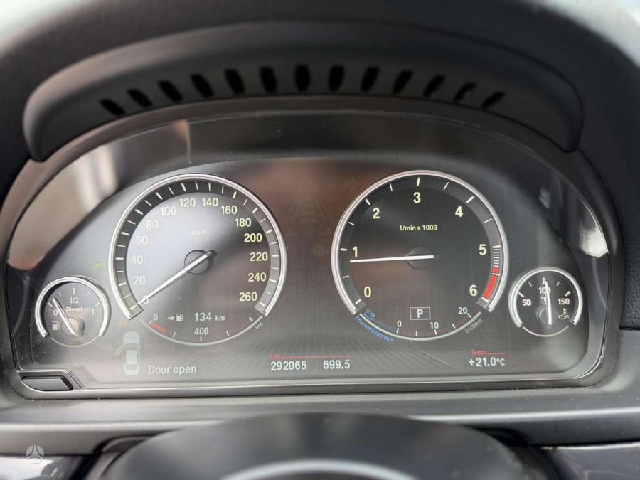 Balts BMW 520 2014 Kauņa, ar dzinēja tilpumu 2.00 L un nobraukumu 291 tūkst. km par 11290 €, foto 34 vietnē AUTOMOTO.COM.LV