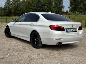 Balts BMW 520 2014 Kuldīga, ar dzinēja tilpumu 2.00 L un nobraukumu 312 tūkst. km par 11000 €, foto 5 vietnē AUTOMOTO.COM.LV