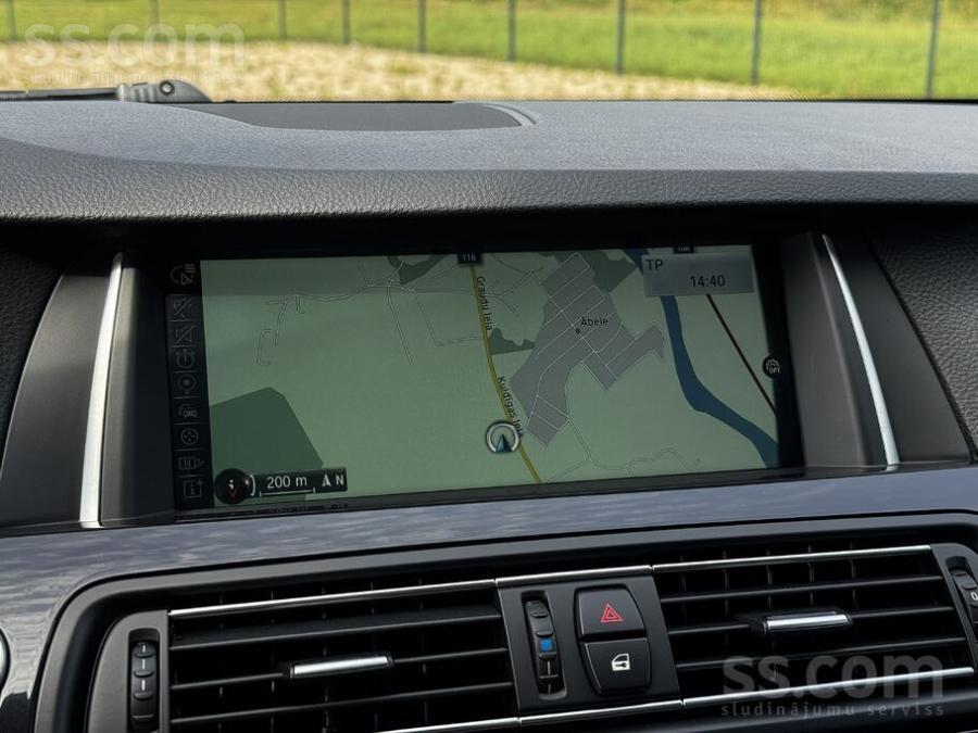 Balts BMW 520 2014 Kuldīga, ar dzinēja tilpumu 2.00 L un nobraukumu 312 tūkst. km par 11000 €, foto 13 vietnē AUTOMOTO.COM.LV
