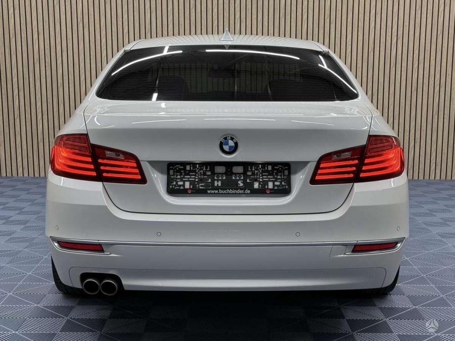 White BMW 520 2014 in Marijampole, with an engine capacity of 2.00 L and mileage of 208 thousand km for 13750 €, photo 7 on AUTOMOTO.COM.LV