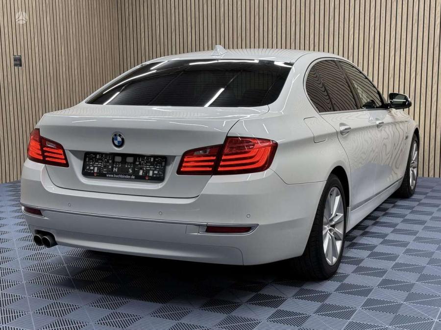 White BMW 520 2014 in Marijampole, with an engine capacity of 2.00 L and mileage of 208 thousand km for 13750 €, photo 8 on AUTOMOTO.COM.LV