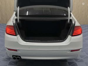 White BMW 520 2014 in Marijampole, with an engine capacity of 2.00 L and mileage of 208 thousand km for 13750 €, photo 14 on AUTOMOTO.COM.LV