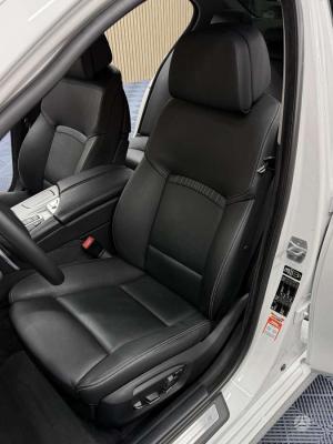 White BMW 520 2014 in Marijampole, with an engine capacity of 2.00 L and mileage of 208 thousand km for 13750 €, photo 18 on AUTOMOTO.COM.LV