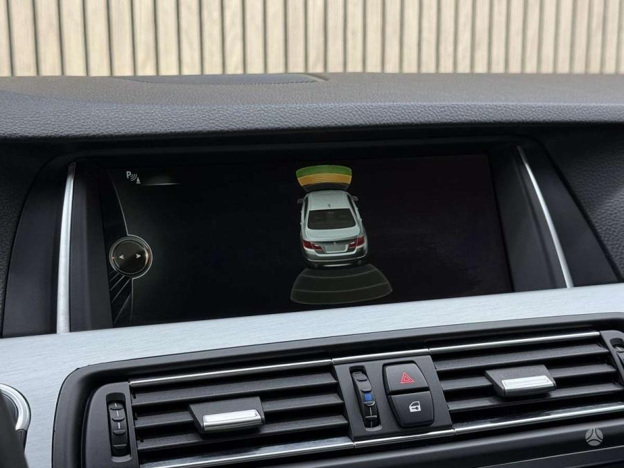 White BMW 520 2014 in Marijampole, with an engine capacity of 2.00 L and mileage of 208 thousand km for 13750 €, photo 28 on AUTOMOTO.COM.LV