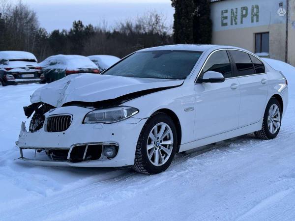 White BMW 520 2015 in Ukmerge, with an engine capacity of 2.00 L and mileage of 272 thousand km for 5200 €, photo 1 on AUTOMOTO.COM.LV