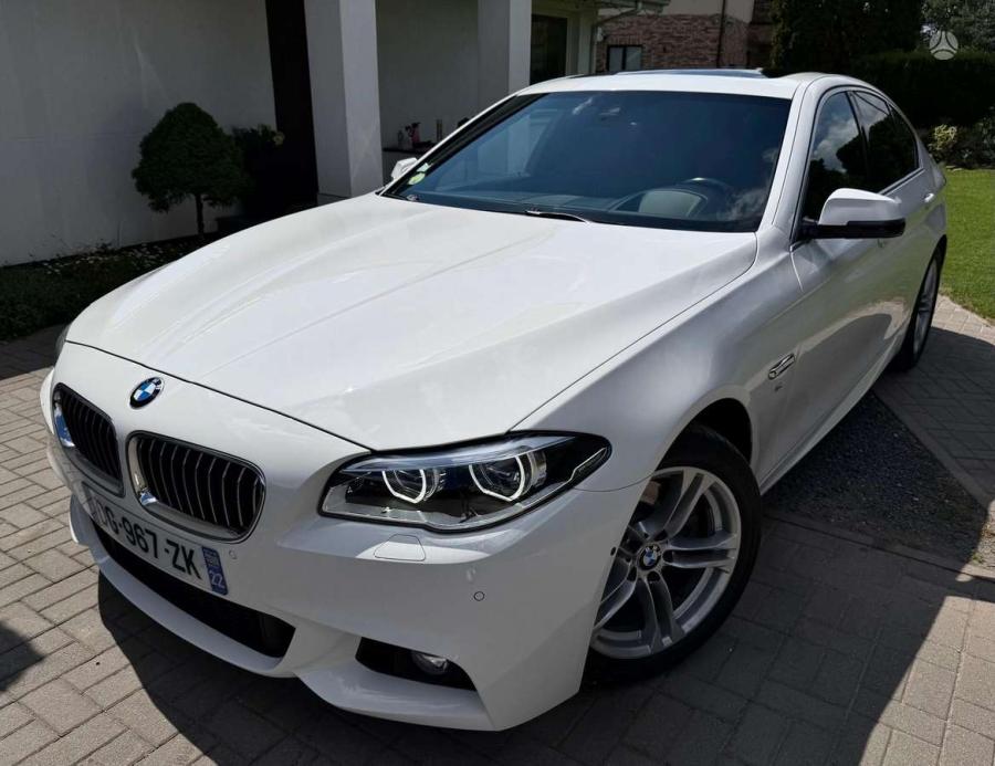 Balts BMW 520 2015 Kauņa, ar dzinēja tilpumu 2.00 L un nobraukumu 219 tūkst. km par 14300 €, foto 25 vietnē AUTOMOTO.COM.LV