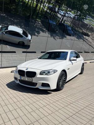 Balts BMW 520 2015 Kauņa, ar dzinēja tilpumu 2.00 L un nobraukumu 279 tūkst. km par 10550 €, foto  vietnē AUTOMOTO.COM.LV