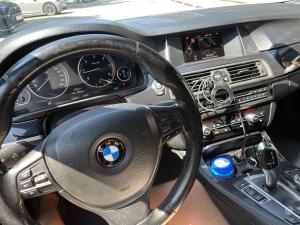Balts BMW 520 2015 Kauņa, ar dzinēja tilpumu 2.00 L un nobraukumu 279 tūkst. km par 10550 €, foto 6 vietnē AUTOMOTO.COM.LV