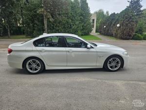 White BMW 520 2015 in Sakiai, with an engine capacity of 2.00 L and mileage of 250 thousand km for 3999 €, photo 5 on AUTOMOTO.COM.LV