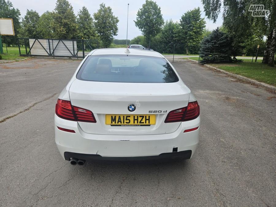 White BMW 520 2015 in Sakiai, with an engine capacity of 2.00 L and mileage of 250 thousand km for 3999 €, photo 7 on AUTOMOTO.COM.LV