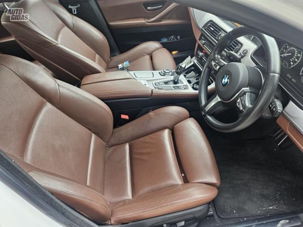 White BMW 520 2015 in Sakiai, with an engine capacity of 2.00 L and mileage of 250 thousand km for 3999 €, photo 10 on AUTOMOTO.COM.LV