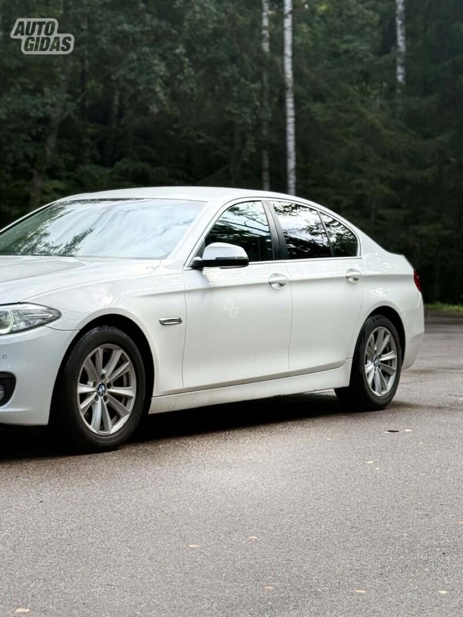 White BMW 520 2015 in Alytus, with an engine capacity of 2.00 L and mileage of 380 thousand km for 9200 €, photo 7 on AUTOMOTO.COM.LV