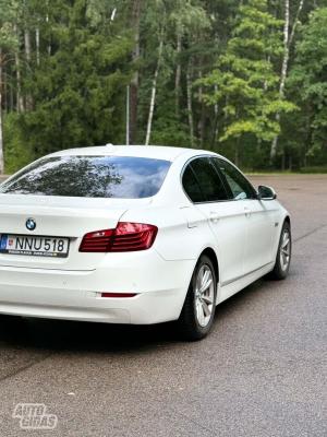 White BMW 520 2015 in Alytus, with an engine capacity of 2.00 L and mileage of 380 thousand km for 9200 €, photo 11 on AUTOMOTO.COM.LV