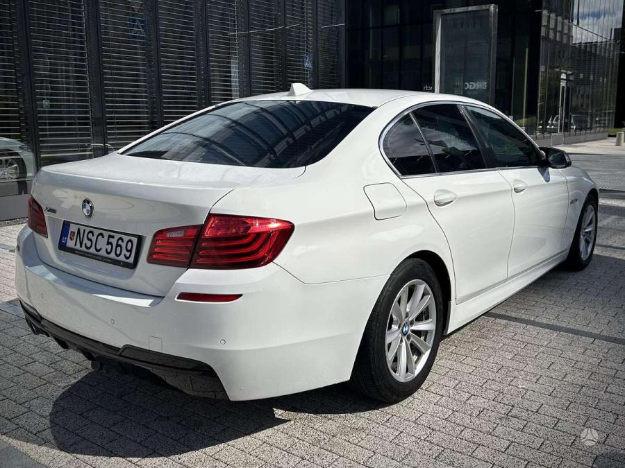 Balts BMW 520 2015 Viļņa, ar dzinēja tilpumu 0.00 L un nobraukumu 274 tūkst. km par 13499 €, foto 7 vietnē AUTOMOTO.COM.LV
