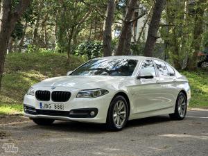 White BMW 520 2015 in Vilnius, with an engine capacity of 2.00 L and mileage of 280 thousand km for 11600 €, photo  on AUTOMOTO.COM.LV