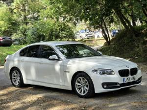 White BMW 520 2015 in Vilnius, with an engine capacity of 2.00 L and mileage of 280 thousand km for 11600 €, photo 4 on AUTOMOTO.COM.LV