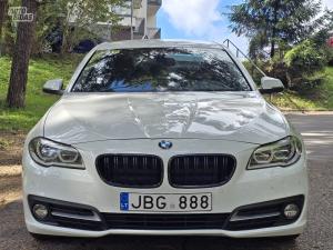 White BMW 520 2015 in Vilnius, with an engine capacity of 2.00 L and mileage of 280 thousand km for 11600 €, photo 5 on AUTOMOTO.COM.LV