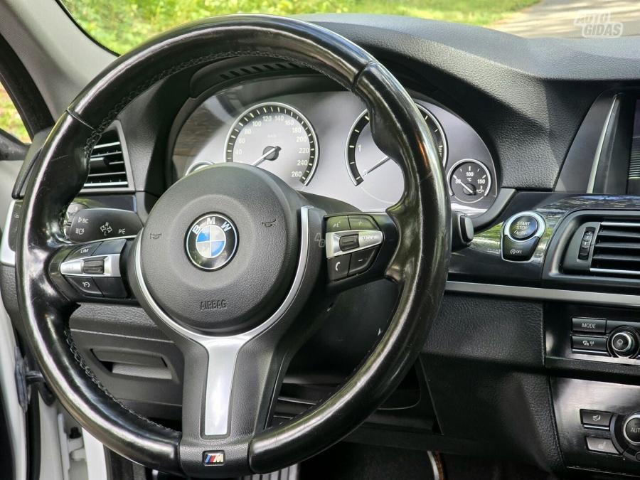 White BMW 520 2015 in Vilnius, with an engine capacity of 2.00 L and mileage of 280 thousand km for 11600 €, photo 6 on AUTOMOTO.COM.LV