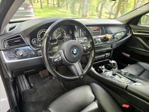 White BMW 520 2015 in Vilnius, with an engine capacity of 2.00 L and mileage of 280 thousand km for 11600 €, photo 9 on AUTOMOTO.COM.LV