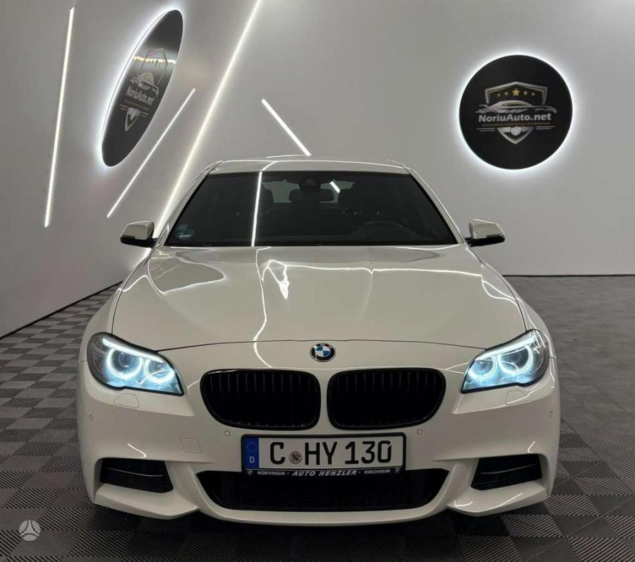 White BMW 520 2016 in Marijampole, with an engine capacity of 2.00 L and mileage of 338 thousand km for 13450 €, photo 12 on AUTOMOTO.COM.LV