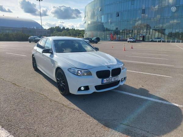 БМВ 520 2016 в Шяуляй на AUTOMOTO.COM.LV Белый БМВ 520 2016 в Шяуляй, объемом двигателя 2.00 л и пробегом 228 тыс. км за 13900 €, фото 1 на AUTOMOTO.COM.LV