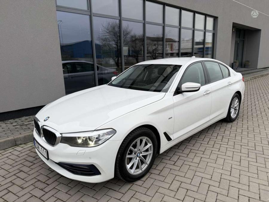 Balts BMW 520 2017 Kauņa, ar dzinēja tilpumu 2.00 L un nobraukumu 237 tūkst. km par 16500 €, foto 1 vietnē AUTOMOTO.COM.LV