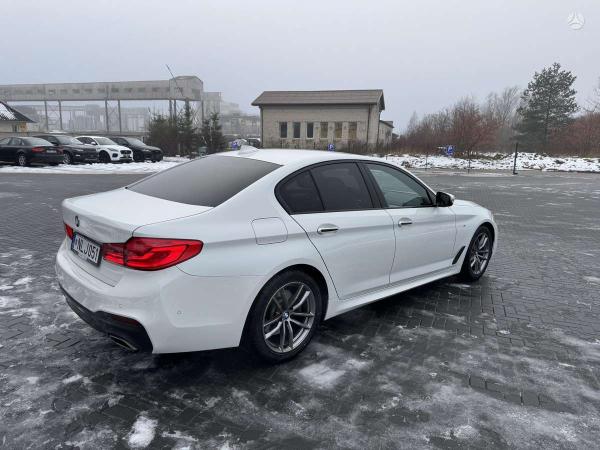 White BMW 520 2017 in Telschi, with an engine capacity of 2.00 L and mileage of 224 thousand km for 20300 €, photo 8 on AUTOMOTO.COM.LV
