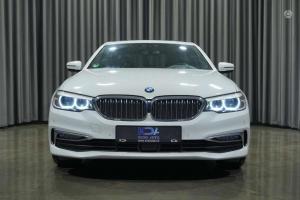 Balts BMW 520 2017 Marijampole, ar dzinēja tilpumu 2.00 L un nobraukumu 317 tūkst. km par 18850 €, foto 3 vietnē AUTOMOTO.COM.LV