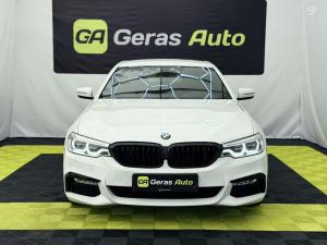 White BMW 520 2017 in Vilnius, with an engine capacity of 2.00 L and mileage of 200 thousand km for 21800 €, photo 8 on AUTOMOTO.COM.LV
