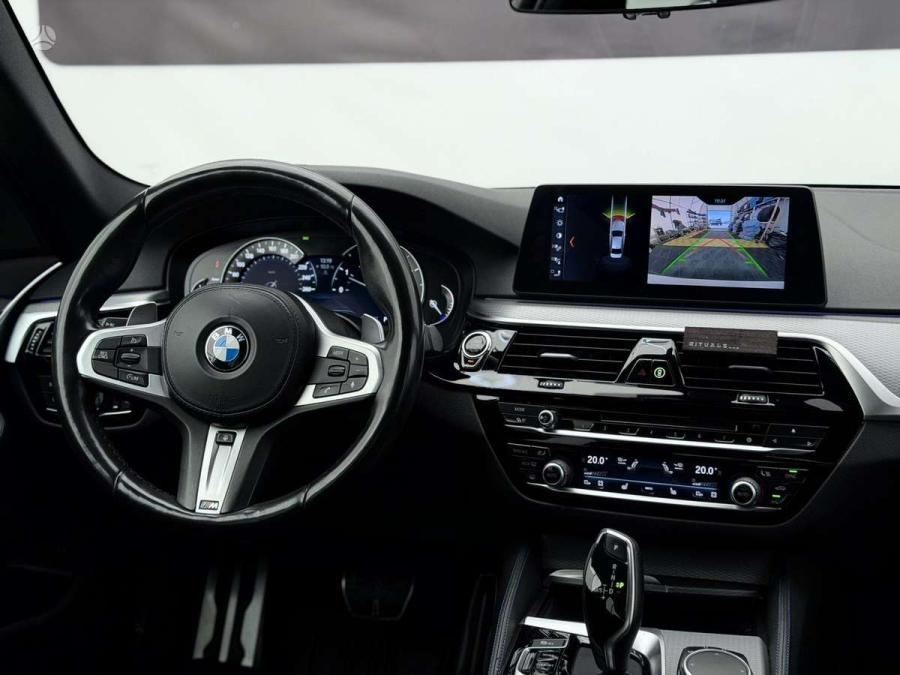 White BMW 520 2017 in Vilnius, with an engine capacity of 2.00 L and mileage of 200 thousand km for 21800 €, photo 16 on AUTOMOTO.COM.LV