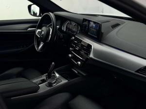 Balts BMW 520 2017 Viļņa, ar dzinēja tilpumu 2.00 L un nobraukumu 200 tūkst. km par 21300 €, foto 14 vietnē AUTOMOTO.COM.LV