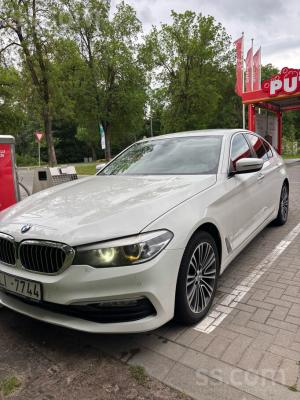 White BMW 520 2017 in Riga, with an engine capacity of 2.00 L and mileage of 375 thousand km for 14000 €, photo 3 on AUTOMOTO.COM.LV