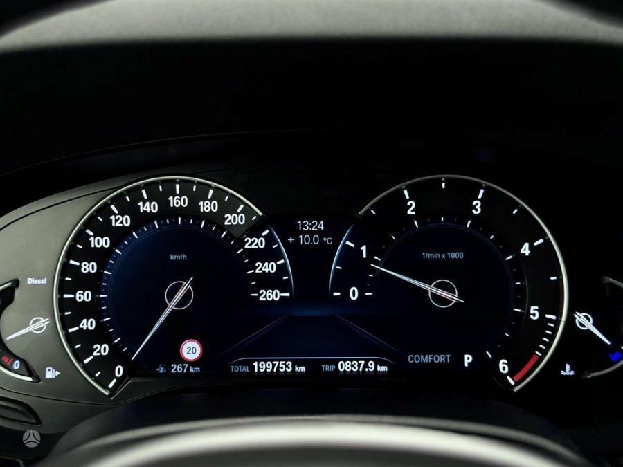 Белый БМВ 520 2017 в Вильнюс, объемом двигателя 2.00 л и пробегом 200 тыс. км за 21290 €, фото 28 на AUTOMOTO.COM.LV
