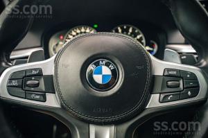 White BMW 520 2018 in Riga, with an engine capacity of 2.00 L and mileage of 0 thousand km for 18990 €, photo 15 on AUTOMOTO.COM.LV