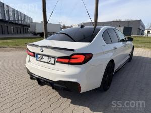 White BMW 520 2018 in Riga, with an engine capacity of 2.00 L and mileage of 0 thousand km for 18900 €, photo 4 on AUTOMOTO.COM.LV