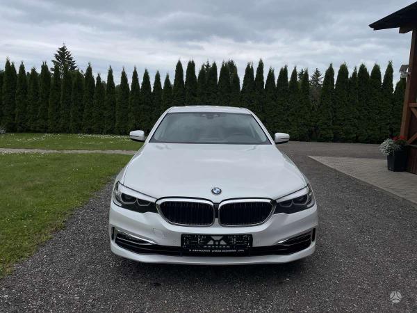 White BMW 520 2018 in Kursenai, with an engine capacity of 2.00 L and mileage of 120 thousand km for 18100 €, photo 2 on AUTOMOTO.COM.LV