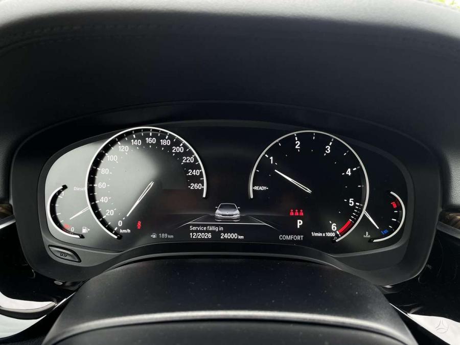 White BMW 520 2018 in Kursenai, with an engine capacity of 2.00 L and mileage of 120 thousand km for 18100 €, photo 14 on AUTOMOTO.COM.LV