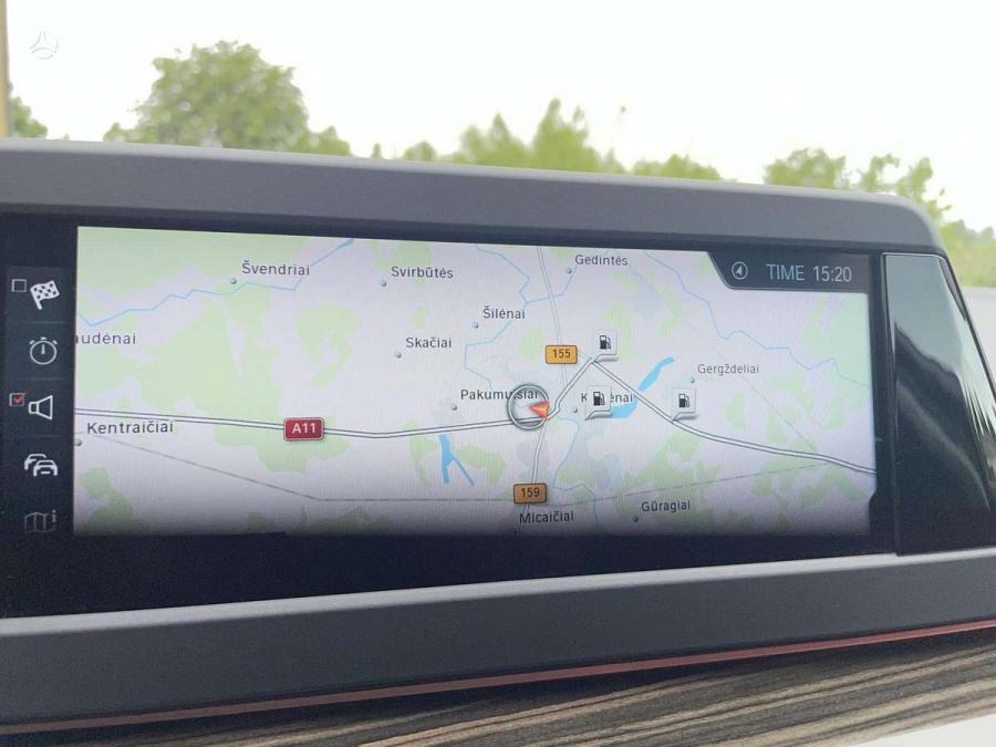 White BMW 520 2018 in Kursenai, with an engine capacity of 2.00 L and mileage of 120 thousand km for 18100 €, photo 17 on AUTOMOTO.COM.LV
