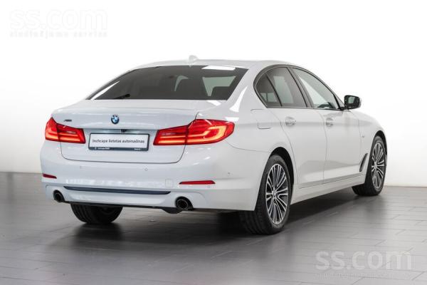 White BMW 520 2018 in Riga, with an engine capacity of 2.00 L and mileage of 87 thousand km for 23500 €, photo 4 on AUTOMOTO.COM.LV