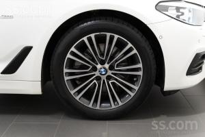 Balts BMW 520 2018 Rīga, ar dzinēja tilpumu 2.00 L un nobraukumu 87 tūkst. km par 23500 €, foto 28 vietnē AUTOMOTO.COM.LV